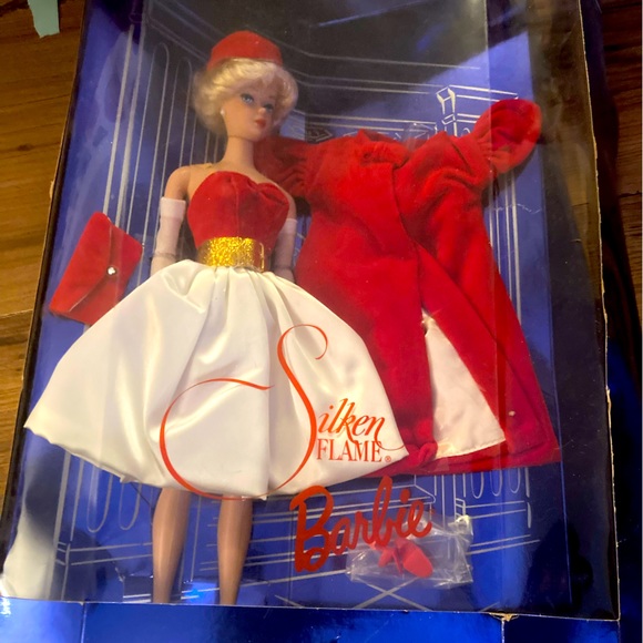 Barbie | Toys | Silken Flame Barbie Box Damage | Poshmark